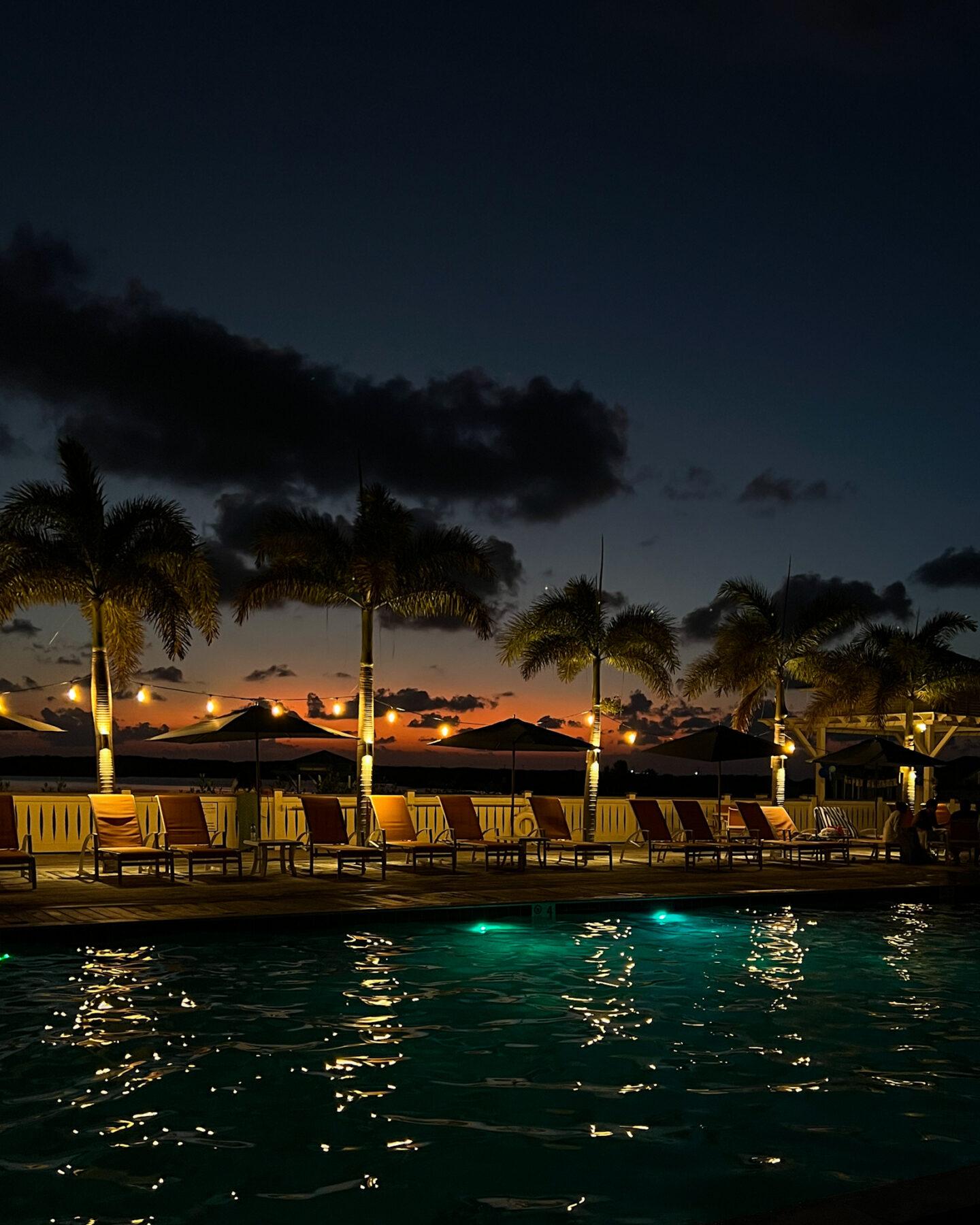 MAHOGANY BAY RESORT & BEACH CLUB BY HILTON | SAN PEDRO, BELIZE - Anna's ...